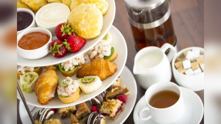 High Tea Vs Afternoon Tea: Key Differences You Need to Know